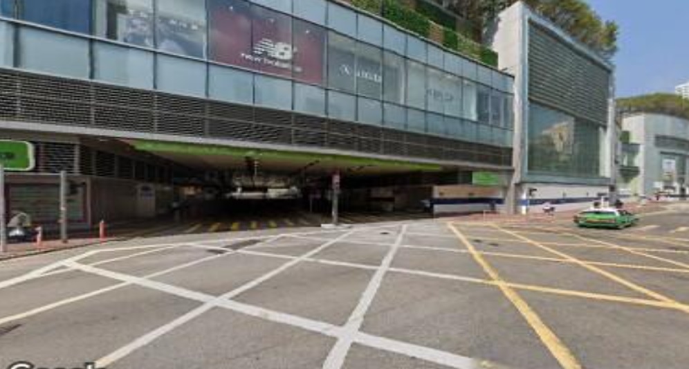 V City Car Park (瓏門停車場 Century Gateway Car Park 屯門站泊車轉乘 Tuen Mun ...