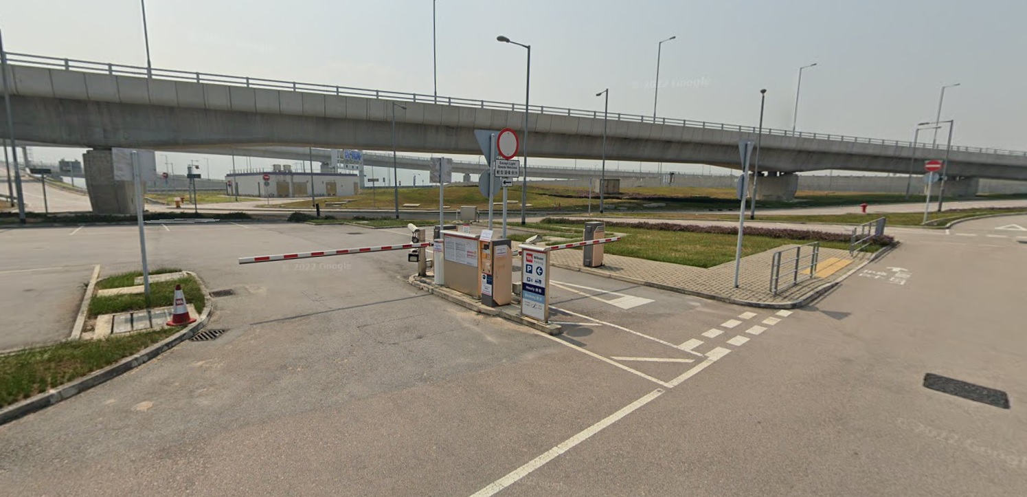 港珠澳大橋香港口岸4號停車場 (輕型貨車) HZMB Hong Kong Port Car Park 4 (LGV) - 最大停車場平台 ...